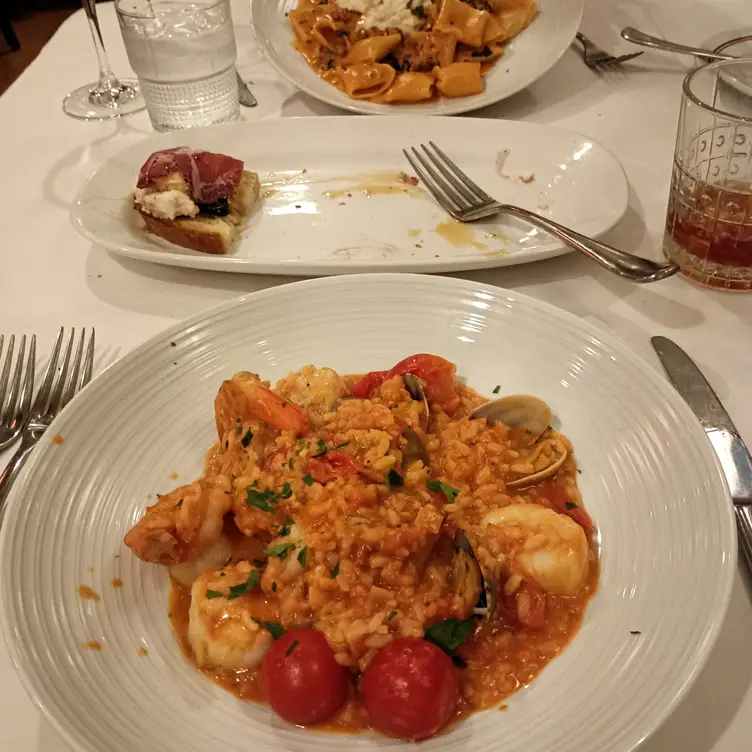 Francesca's Amici Restaurant - Elmhurst, IL | OpenTable