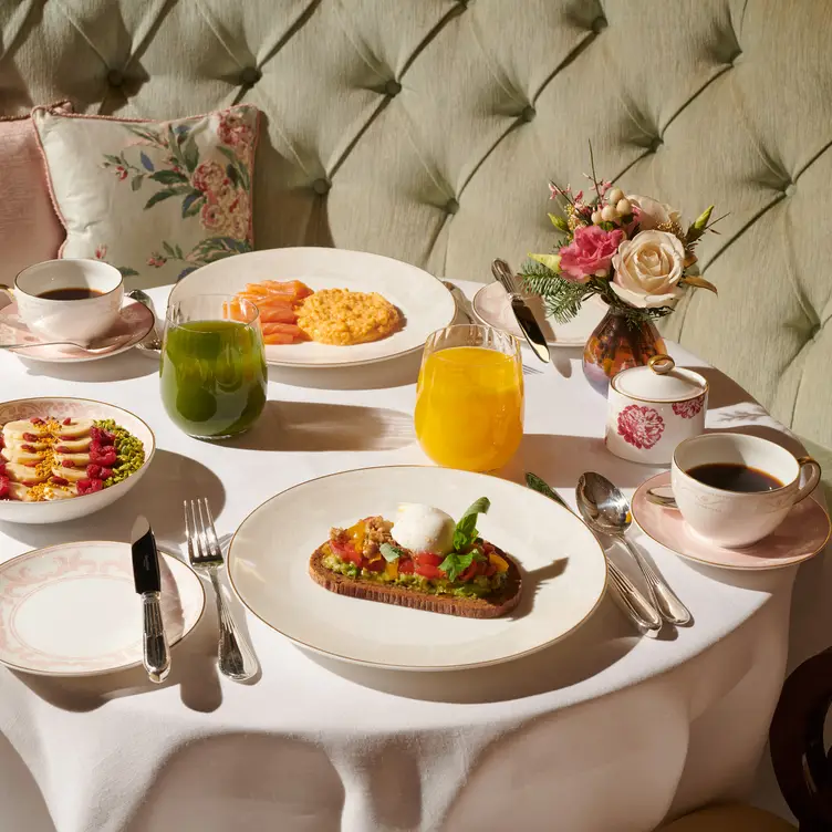 The Promenade at the Dorchester Restaurant - London, Greater London ...