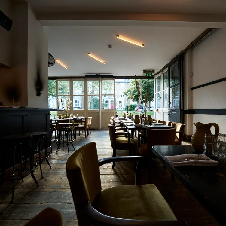 Primeur Restaurant - London | OpenTable