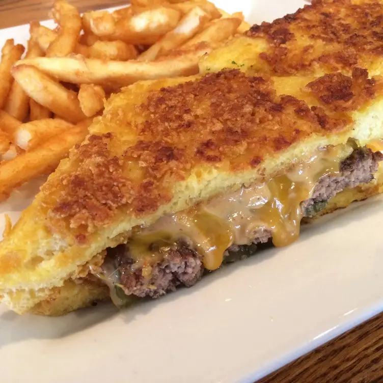 Apple Tree Grill Restaurant - Yakima, WA | OpenTable