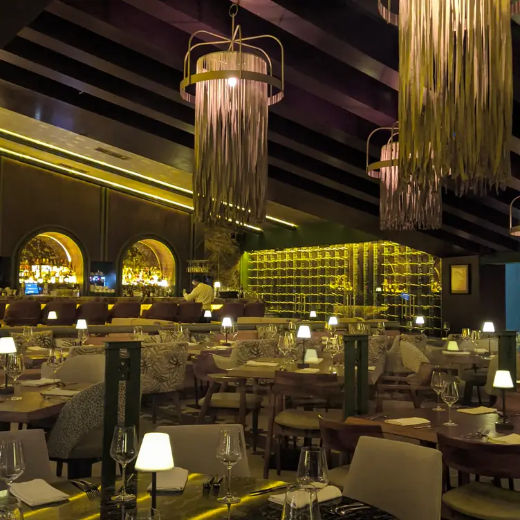 Harry's Cancun Prime Steakhouse & Raw Bar Restaurant - Cancún, ROO ...