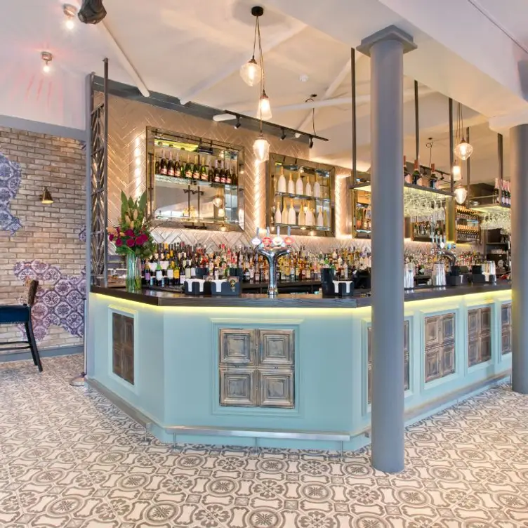 Slug & Lettuce - York Riverside Restaurant - York, North Yorkshire ...