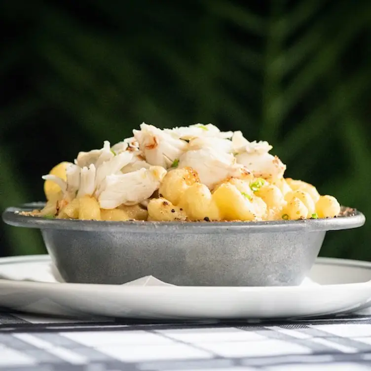 Hugo's Frog Bar & Fish House - Chicago Restaurant - Chicago, IL | OpenTable