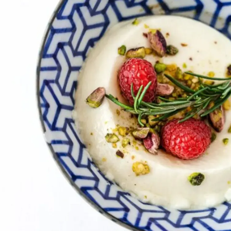 Restaurant Assanabel République - Cuisine libanaise - Paris, Ile-de ...