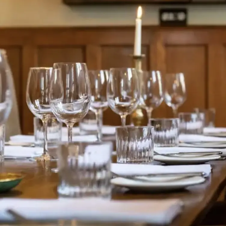 The George, Pub & Restaurant - London | OpenTable