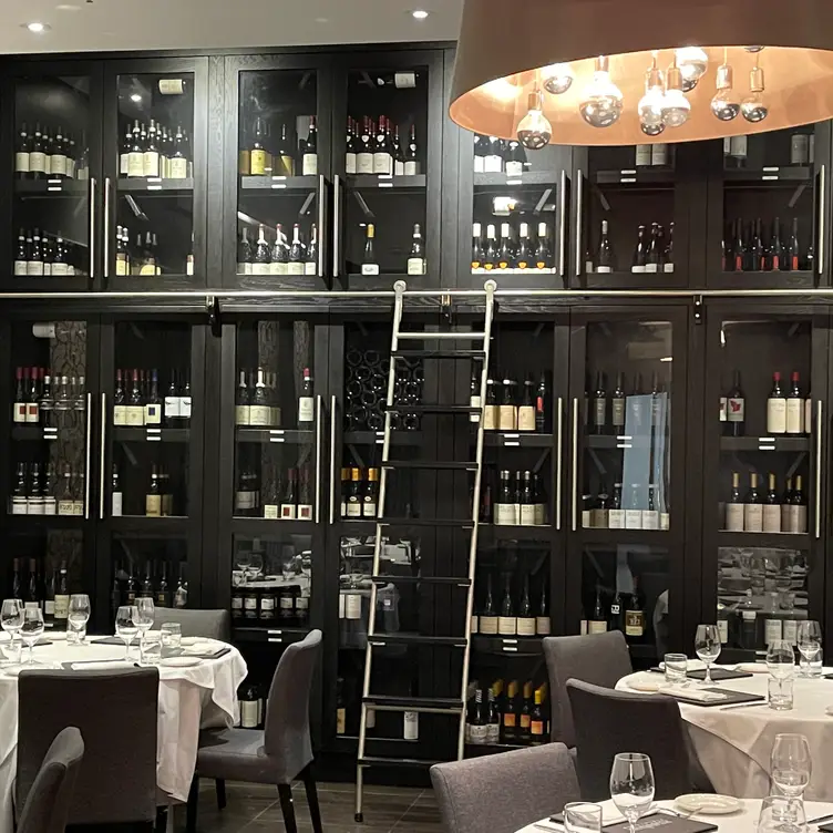 Modus Ristorante Restaurant - Toronto, ON | Book on OpenTable