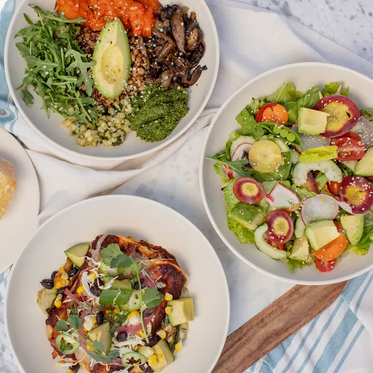 Flower Child - Lenox Restaurant - Atlanta, GA | Book on OpenTable