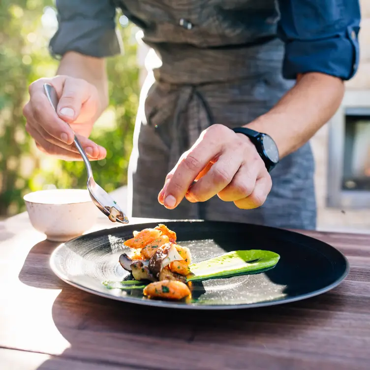 Meritage an Urban Tavern at the JW Marriott Desert Ridge Resort & Spa ...