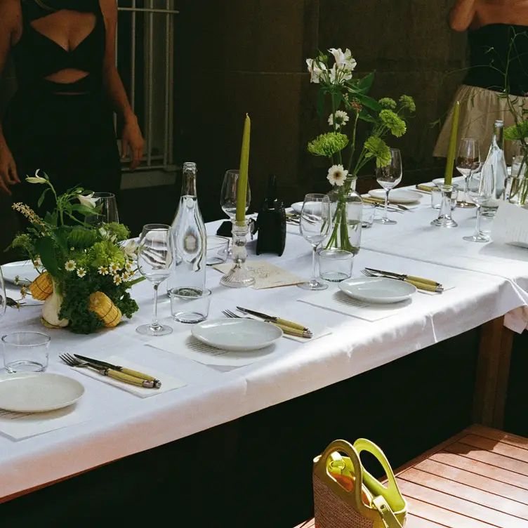 Theeca Darlinghurst - Updated 2024, Australian Restaurant in ...