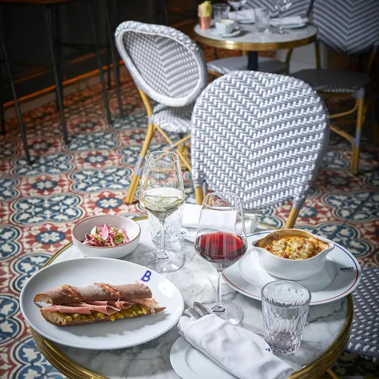 Benoit Restaurant and Wine Bar - New York, NY | OpenTable