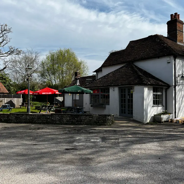 The Half Moon Restaurant - Midhurst, West Sussex | OpenTable