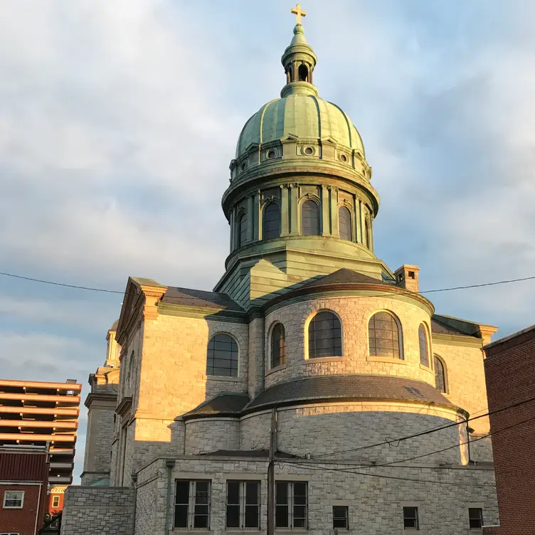 Home 231 - Actualizado 2024, Restaurante americano contemporáneo en ...