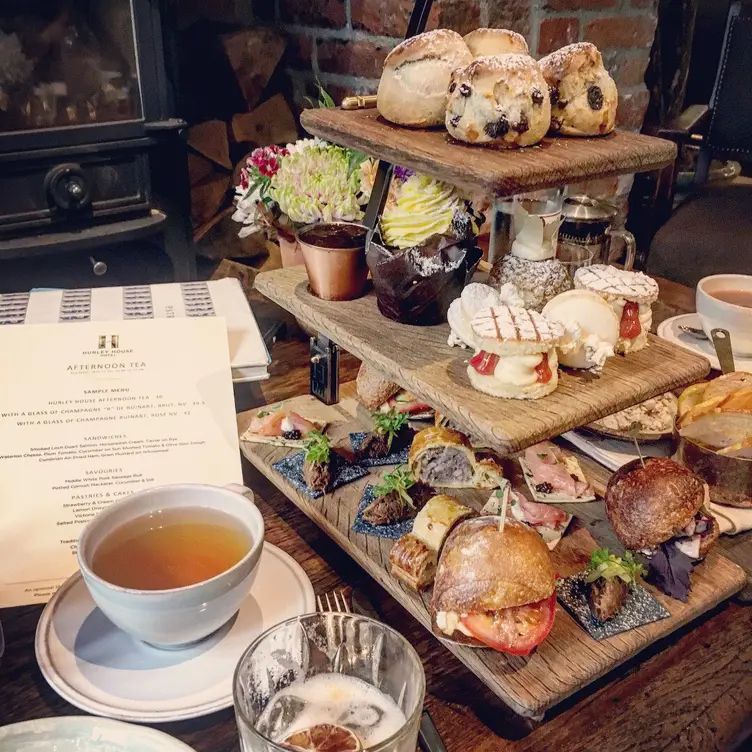 Restaurante Afternoon Tea at Hurley House - Hurley, , Berkshire | OpenTable