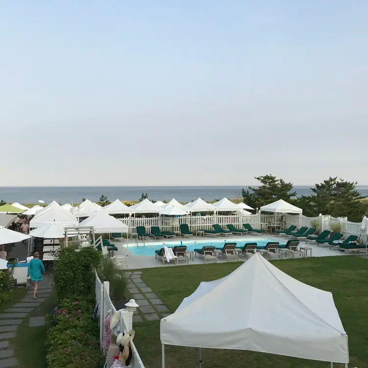 Restaurante The Summer House Beachside Bistro - Siasconset, , MA ...