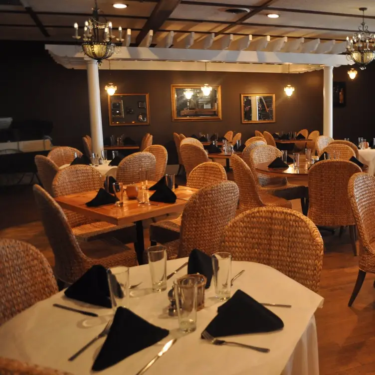 Label 7 - Updated 2025, American Restaurant in Pittsford, NY