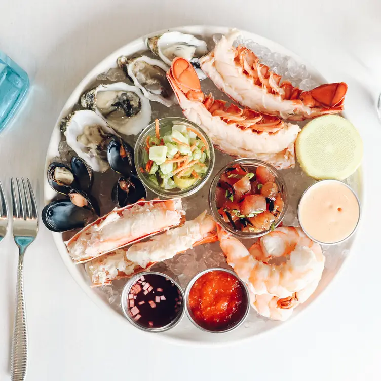 Crown Landing at Loews Coronado Bay Resort - Mis à jour en 2024 ...