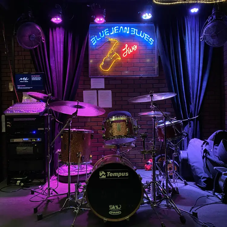 Blue Jean Blues - Updated 2024, American Restaurant in Fort Lauderdale, FL