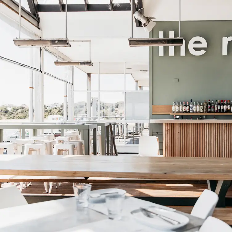 The Rocks Mornington - Updated 2024, Seafood Restaurant in Mornington ...