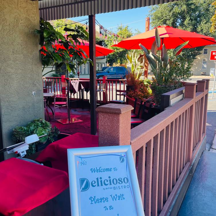 Round Table Modesto H Street | Cabinets Matttroy