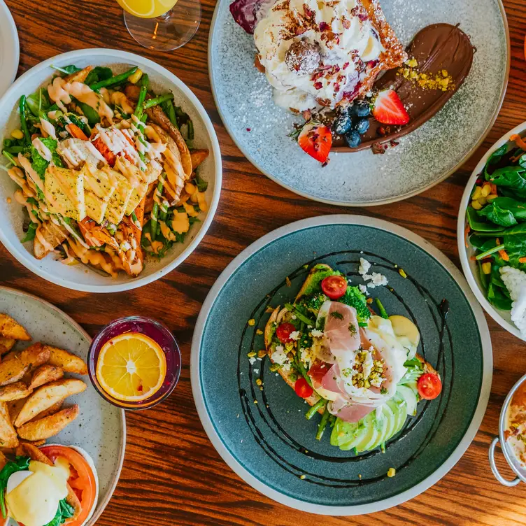 Namo Cafe Bistro - Beltline - Updated 2024, Breakfast Restaurant in ...