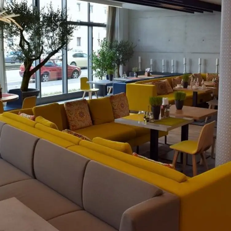 The Flave - Updated 2024, International Restaurant in München, BY