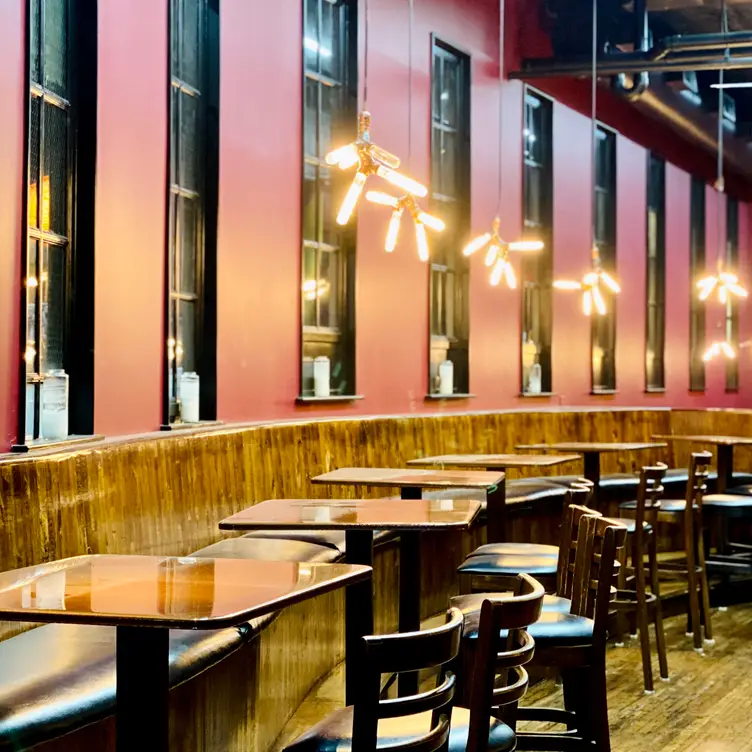 Bar Cento - Updated 2025, Italian Restaurant in Cleveland, OH