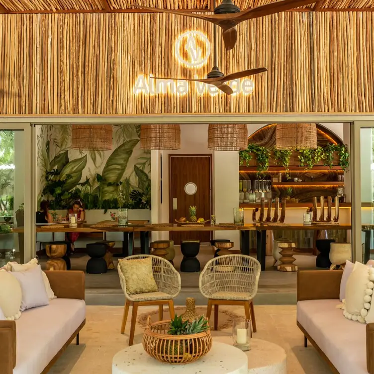 Alma Verde - Mis à jour en 2024, Restaurant International à Mexicali, BCN