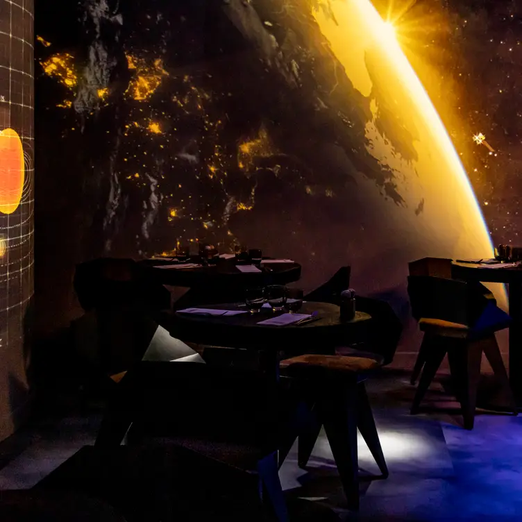 Stellar Restaurant- Ephemera - Mis à jour en 2025, Restaurant Européen ...