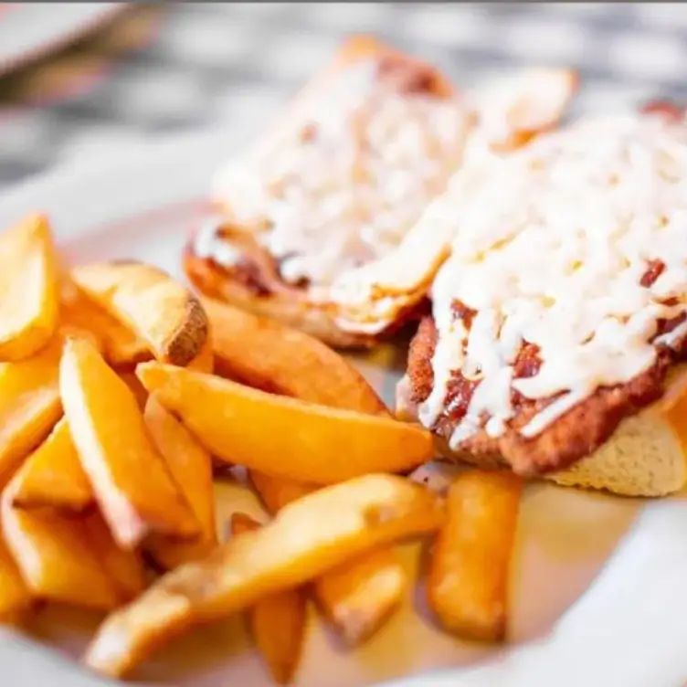 Gumba's Italian Restaurant - Updated 2024, Italian Restaurant in ...