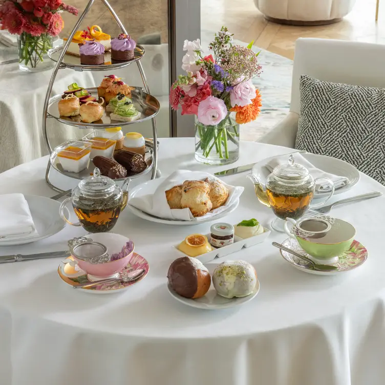 Restaurante Afternoon Tea at The London - West Hollywood, CA | OpenTable