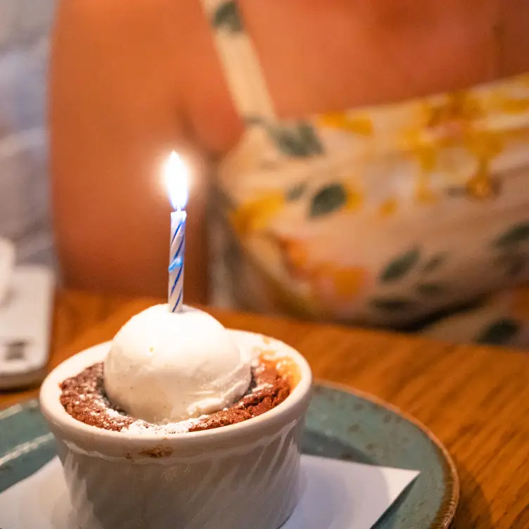 Metropolis Cafe - Updated 2024, Mediterranean Restaurant in Boston, MA