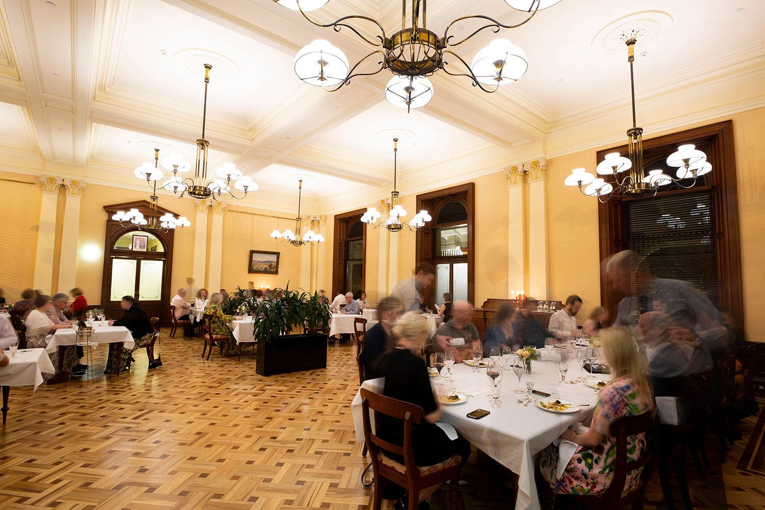 Strangers Dining Room - Queensland Parliamentary Service | Australia ...