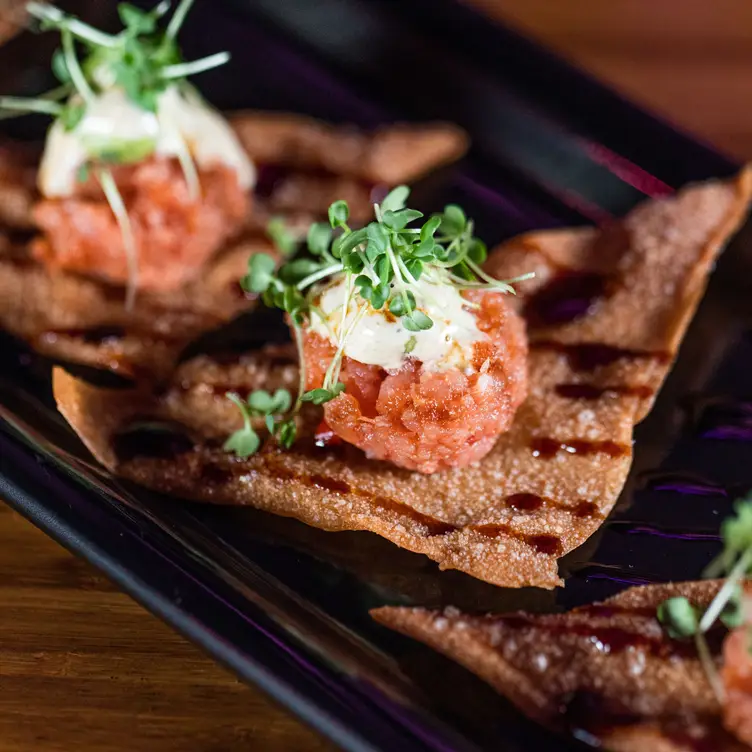 TEN Sushi + Cocktail Bar - Houston | Houston, Texas, United States ...