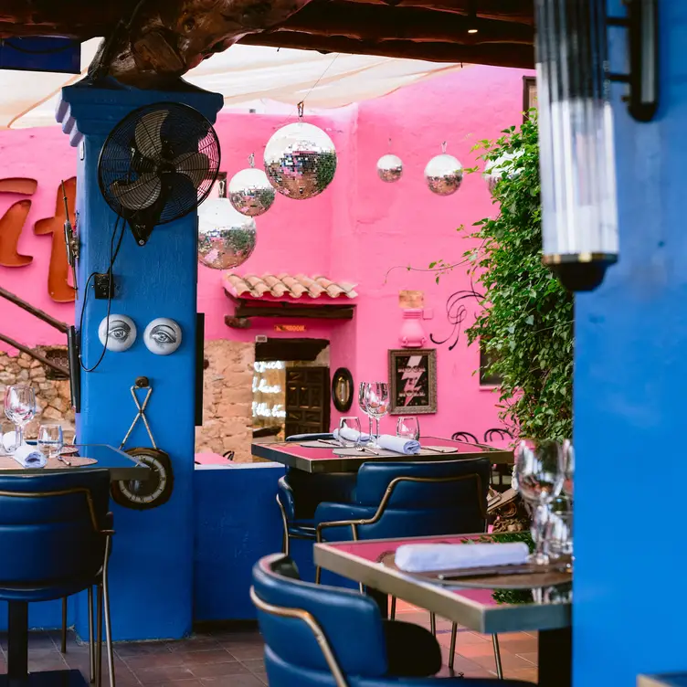 Pikes Restaurant