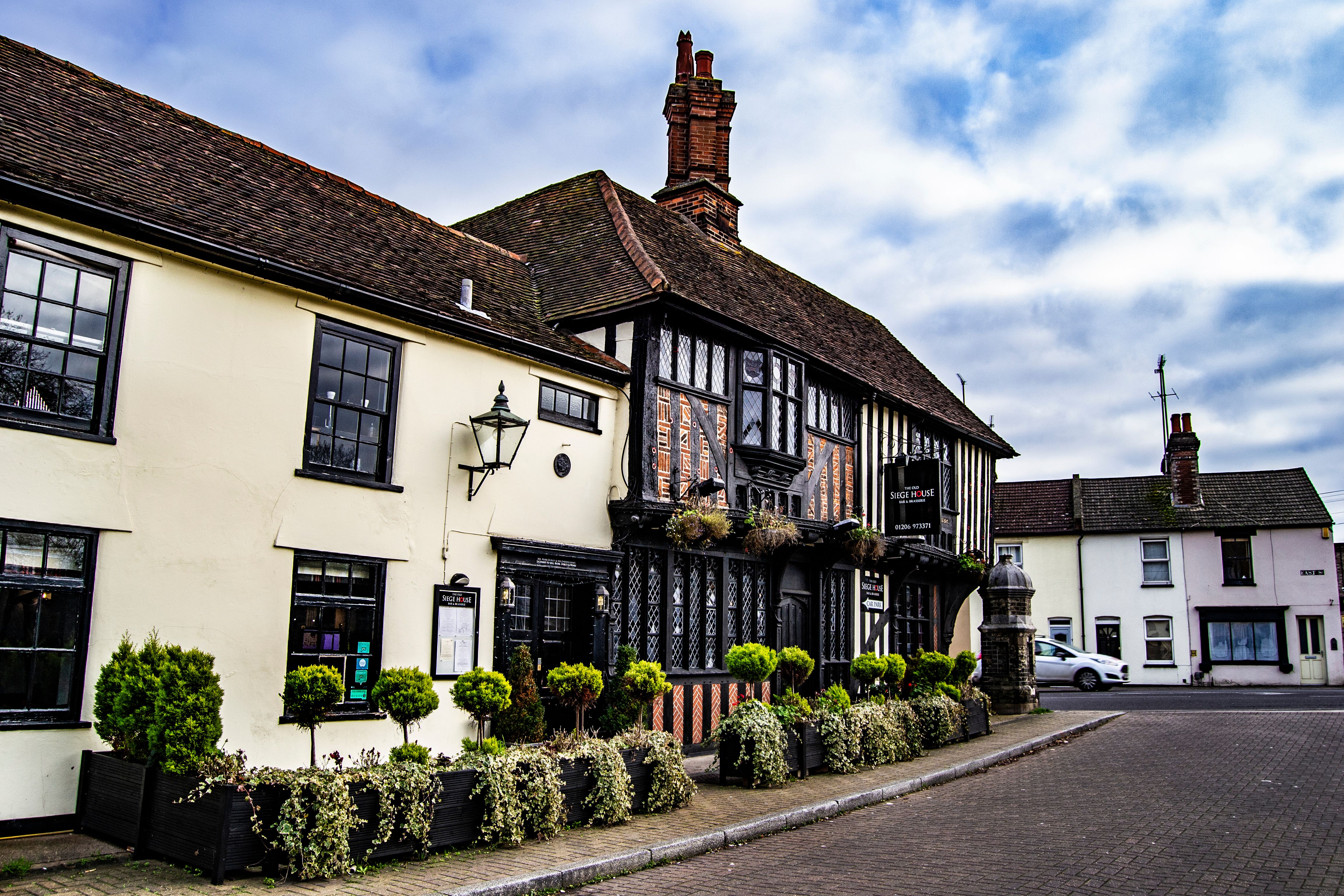 The Old Siege House Bar & Brasserie | Venue Report