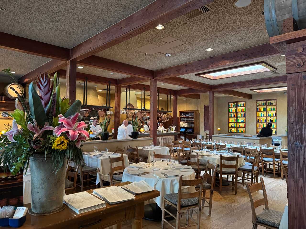 Evvia | United States | Venue Report