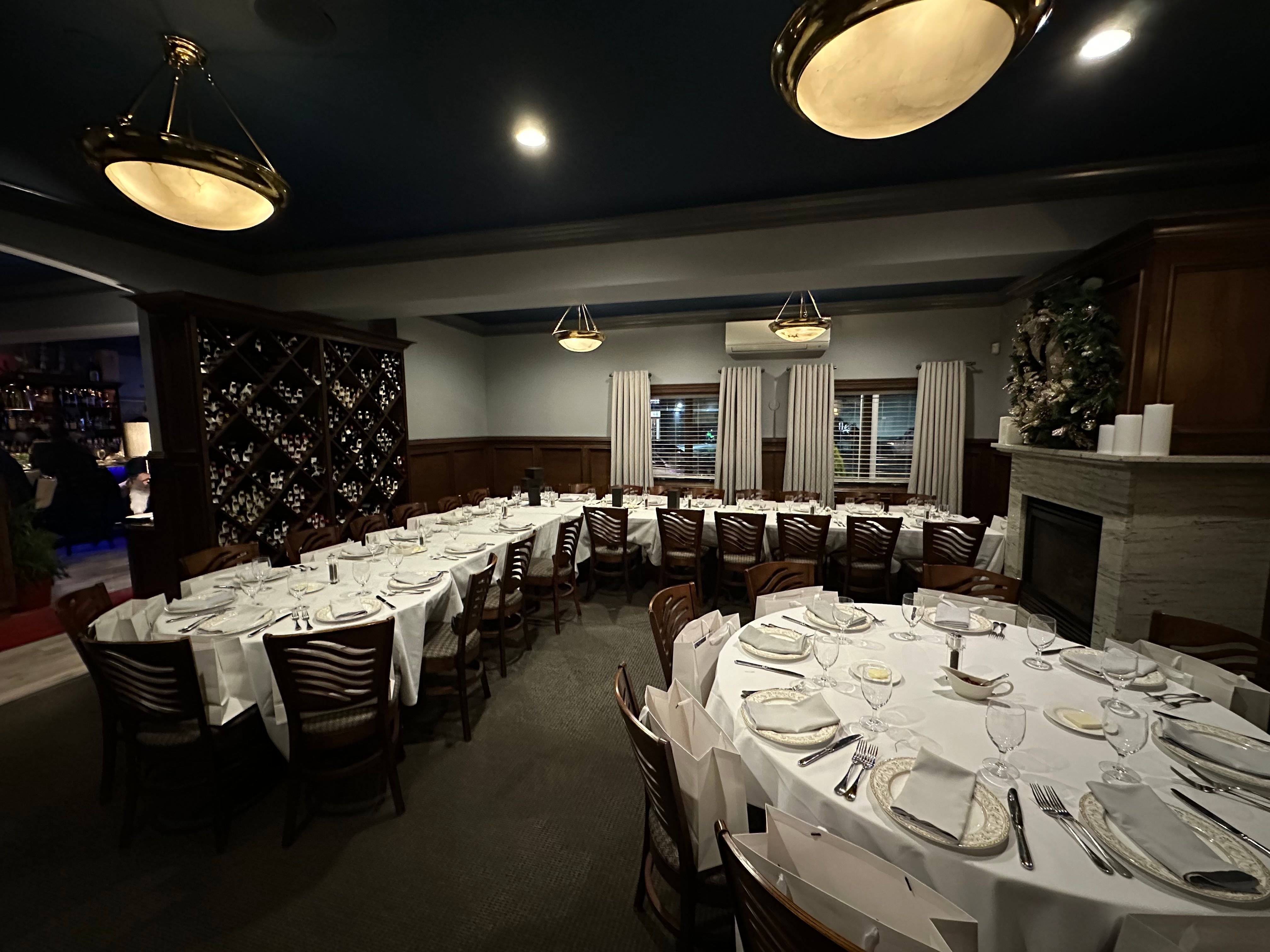 Flames Steakhouse | United States | Venue Report