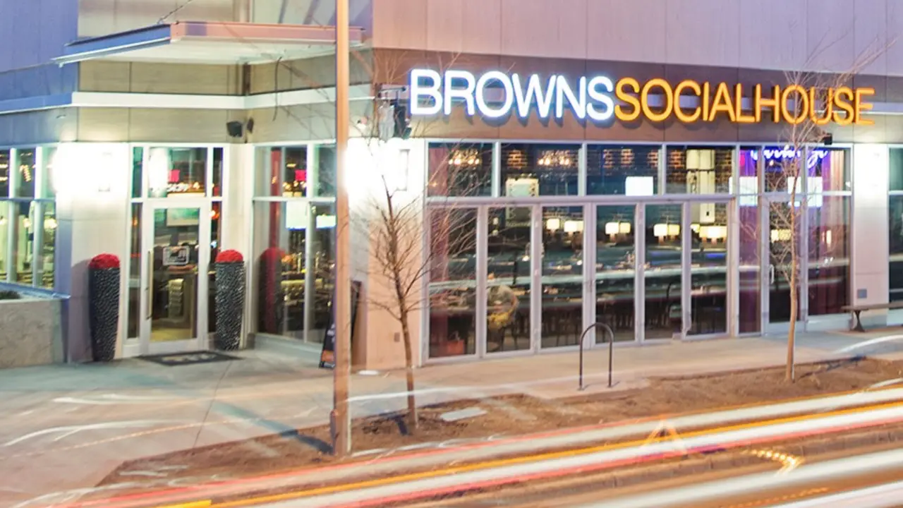 Browns SocialHouse - Calgary - Britannia Restaurant - Calgary, AB ...