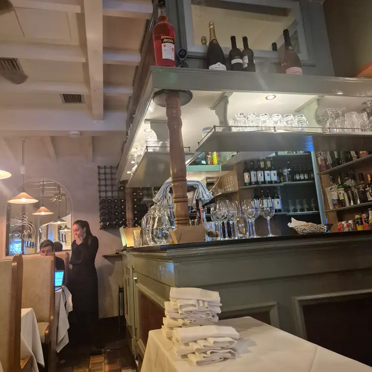 Il Portico Restaurant - London | OpenTable