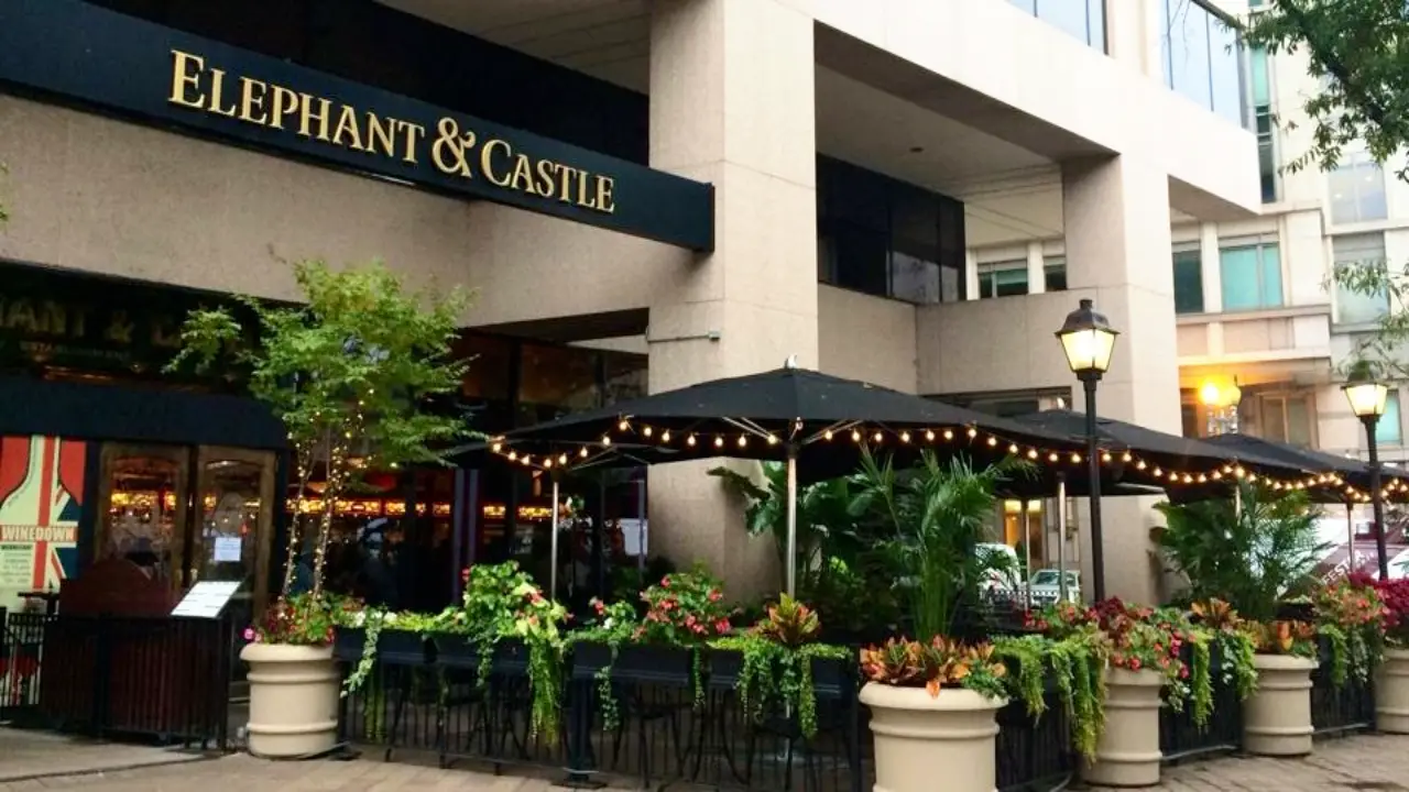 Elephant & Castle - DC Pennsylvania Ave. Restaurant - Washington, DC ...