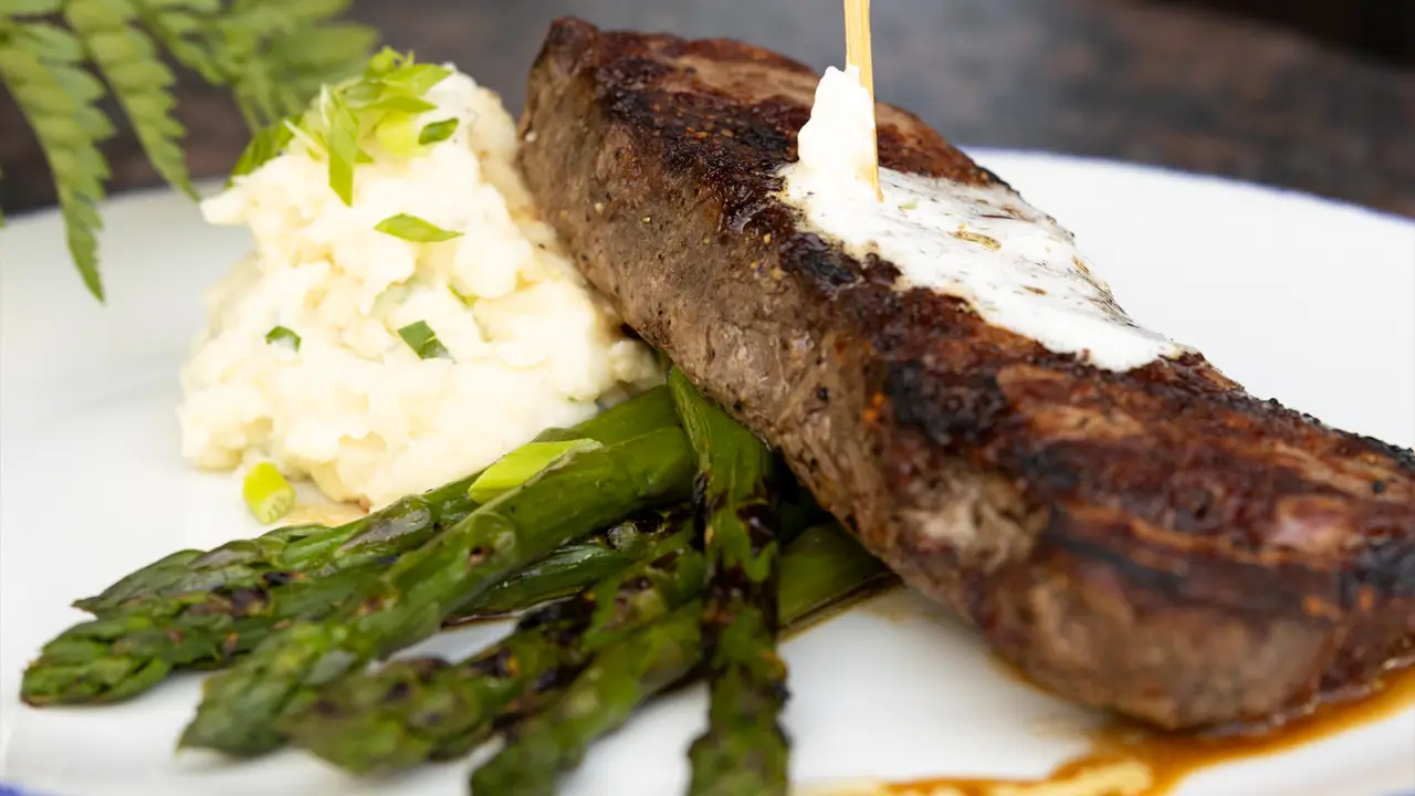 Redstone American Grill - Minnetonka Restaurant - Minnetonka, MN ...