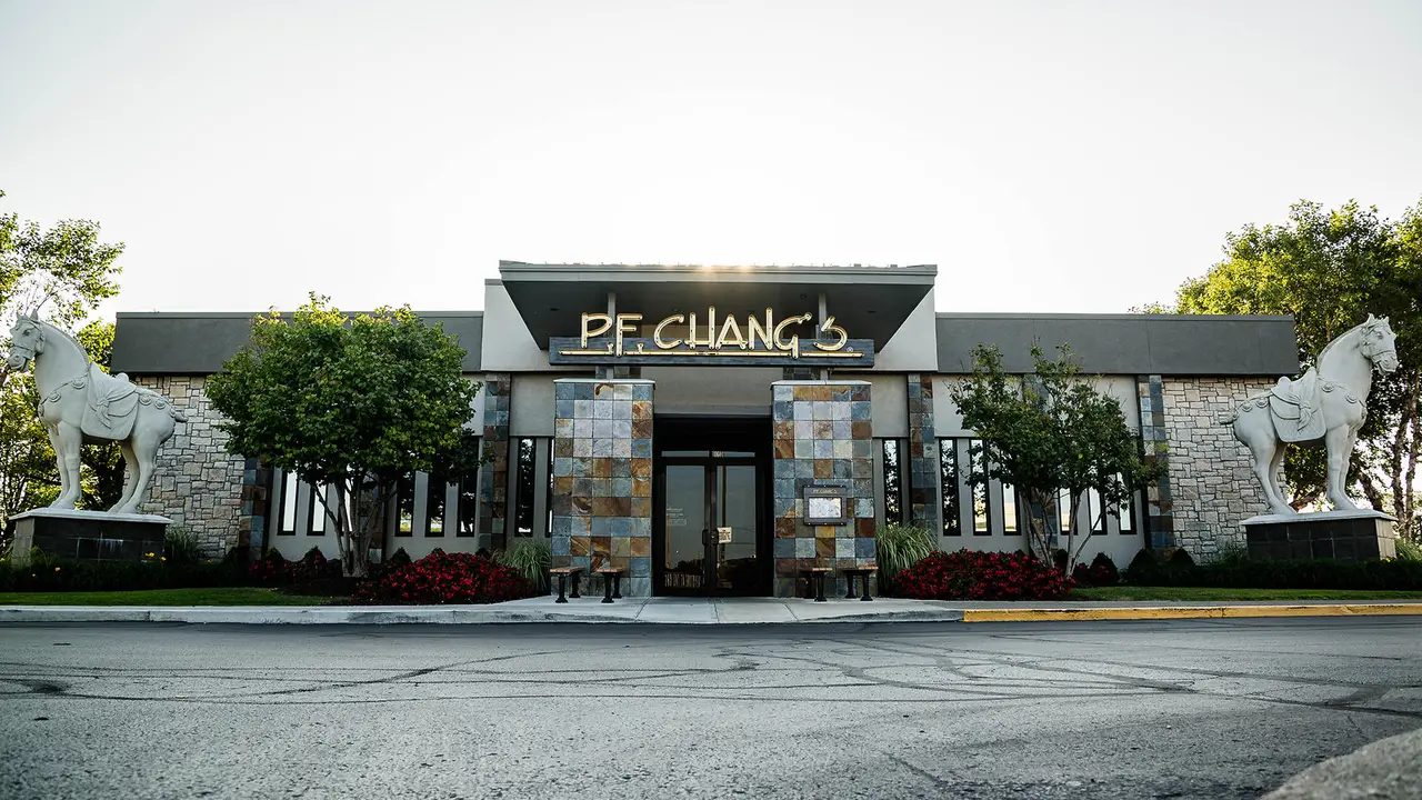 P.F. Chang's - Indianapolis - Keystone Restaurant - Indianapolis, IN ...