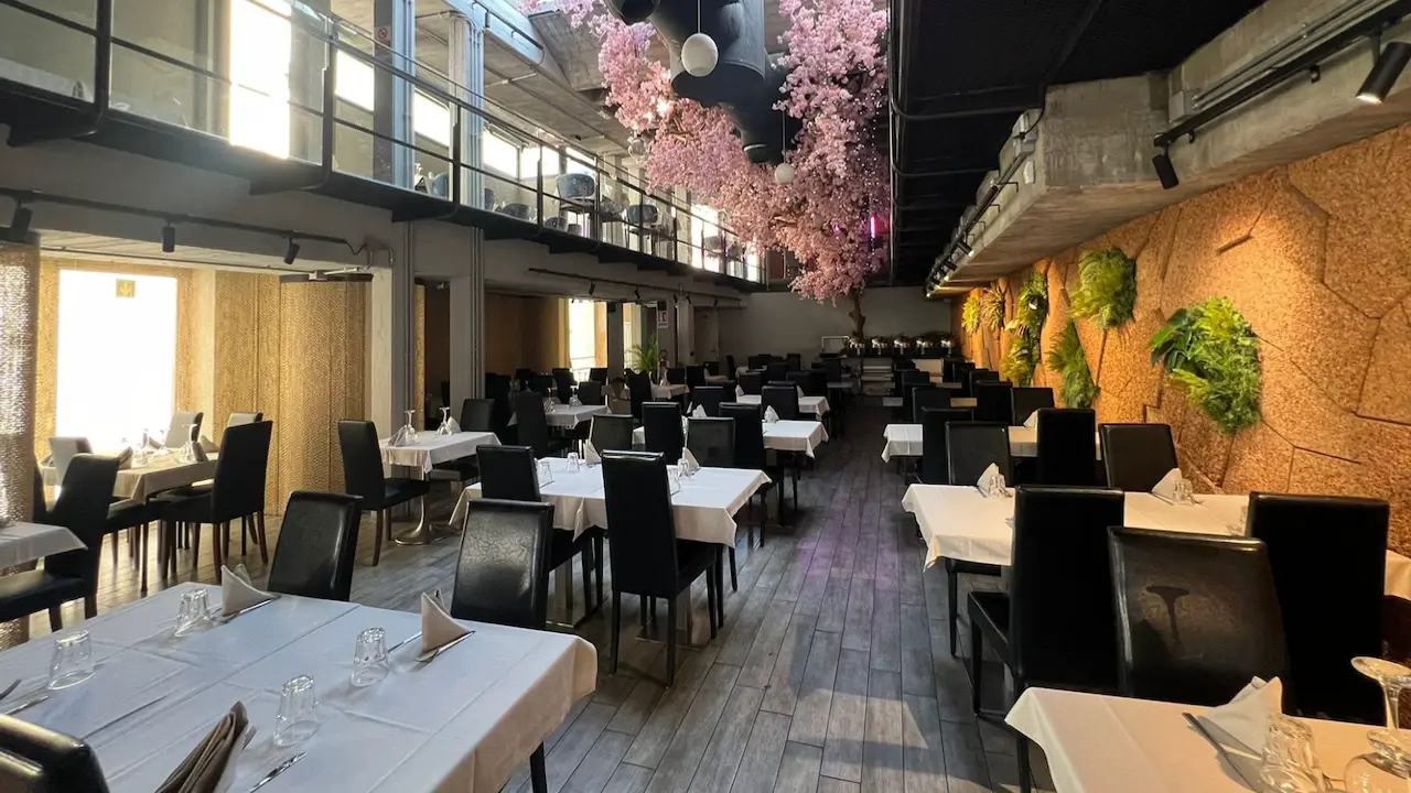 Taj Mahal ber Restaurant - Bergamo, Provincia di Bergamo | OpenTable