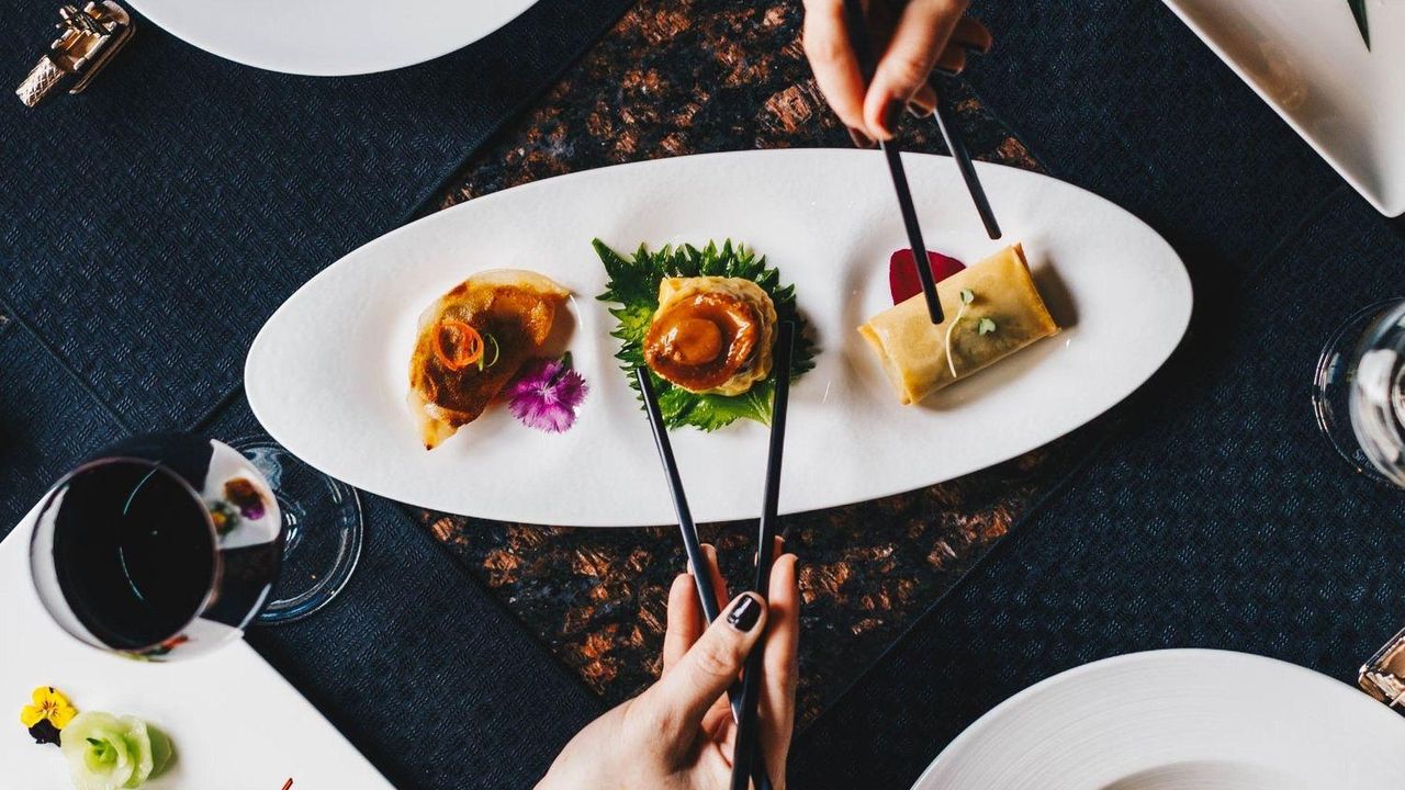 The best Chinese restaurants in Chicago locals love | OpenTable