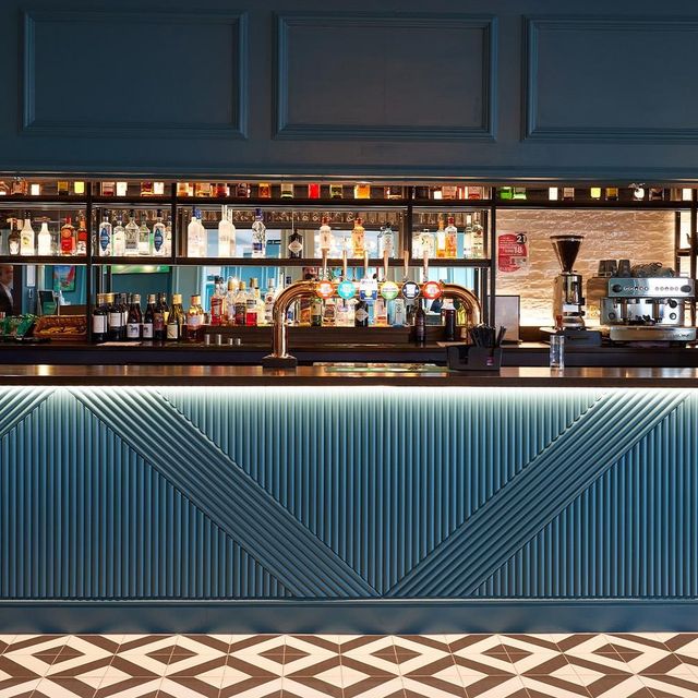 Aviator Sports Bar & Restaurant - London, Greater London | OpenTable