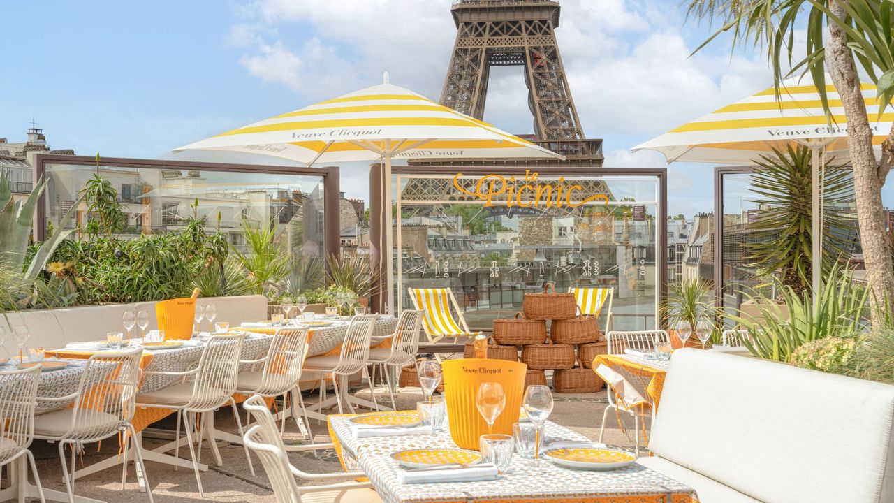 Les meilleurs rooftops à Paris 2026 | Bars et restaurants avec vue ...