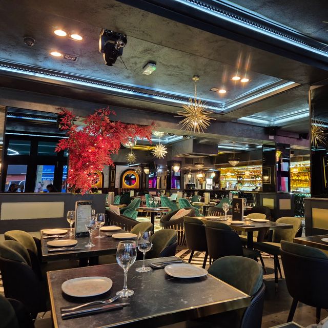 The Ivy Tree - Updated 2026, American Restaurant in Romford, Greater London